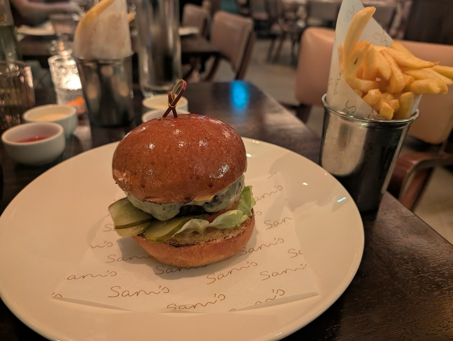 UKRestaurant – Burger Source